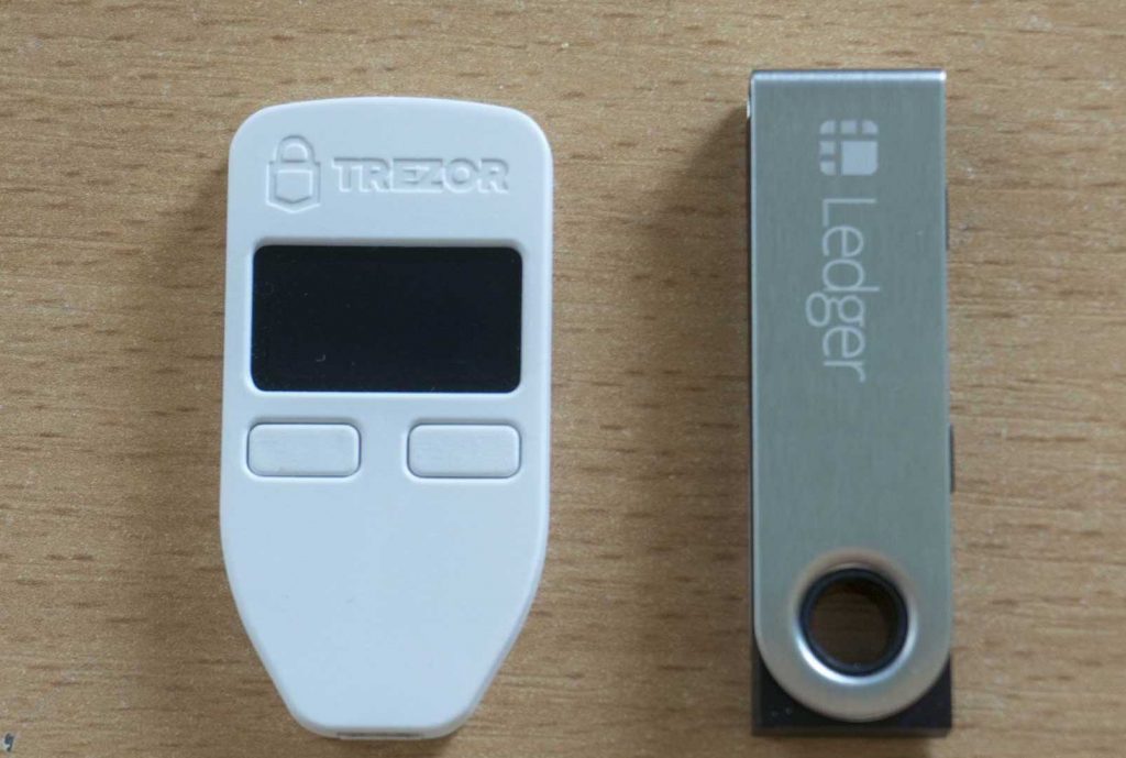 Ledger-Nano-S-vs-Trezor-Hardware-Wallet-Comparison-front-side-1 - Siam ...