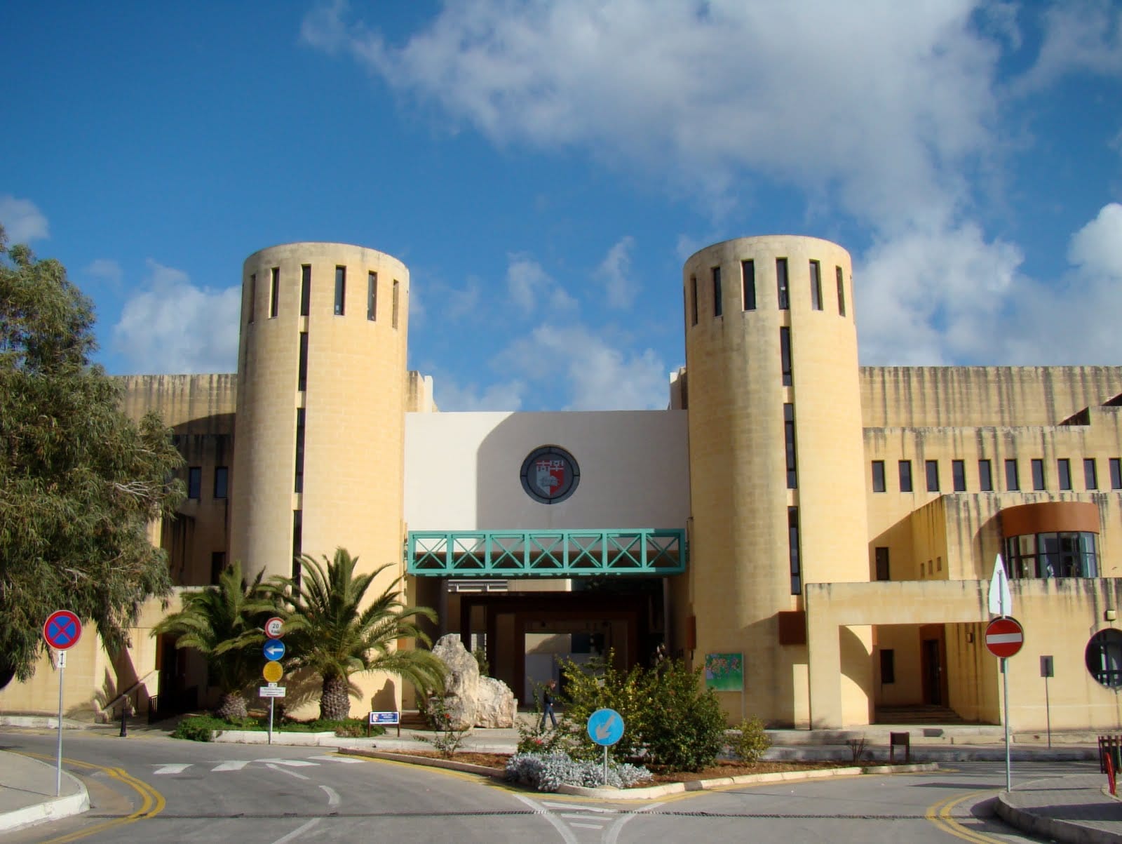 มหาวิทยาลัยมอลต้าเปิดสอนหลักสูตรปริญญาโทด้าน Blockchain แล้ว - Siam ...