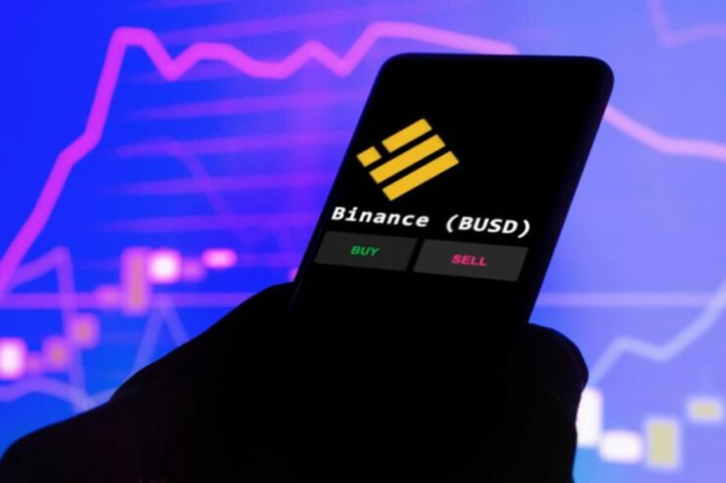 Binance เตือนผู้ใช้ให้แปลงเหรียญ BUSD เป็นเงิน Fiat ก่อนยุติการสนับสนุนในปี 2024 - Siam Blockchain